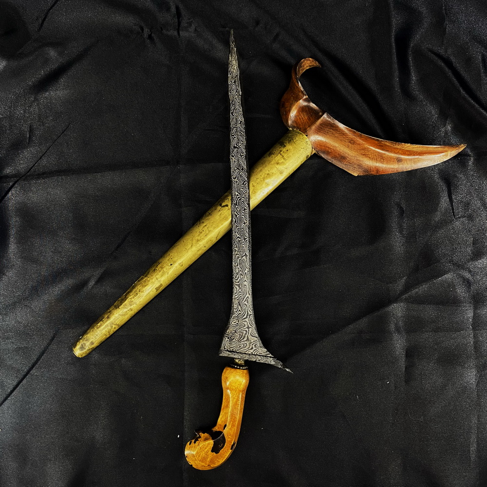 Keris Pusaka Pamor Kenanga Ginubah Kuno - Kerajaan Keris