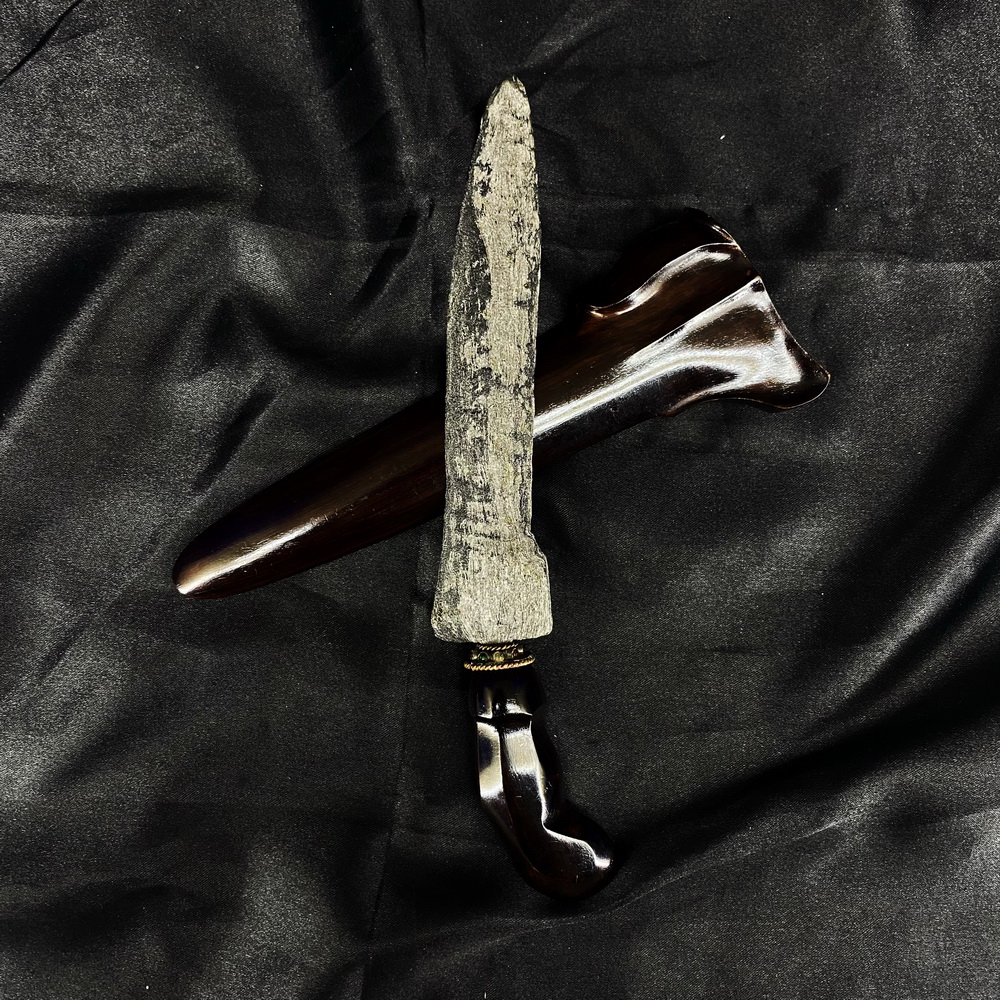 Keris Pusaka Nyi Sombro Pajajaran - Kerajaan Keris