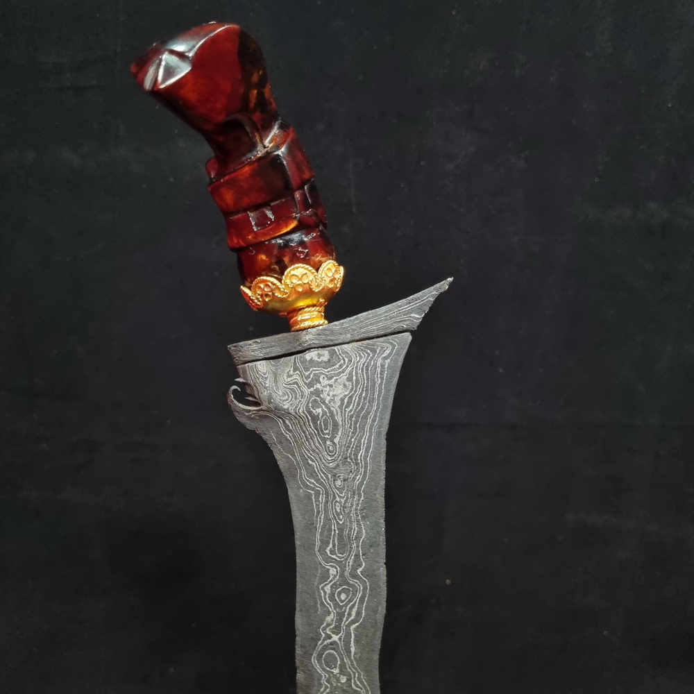 Keris Pusaka Sura Bugis Sepuh - Kerajaan Keris